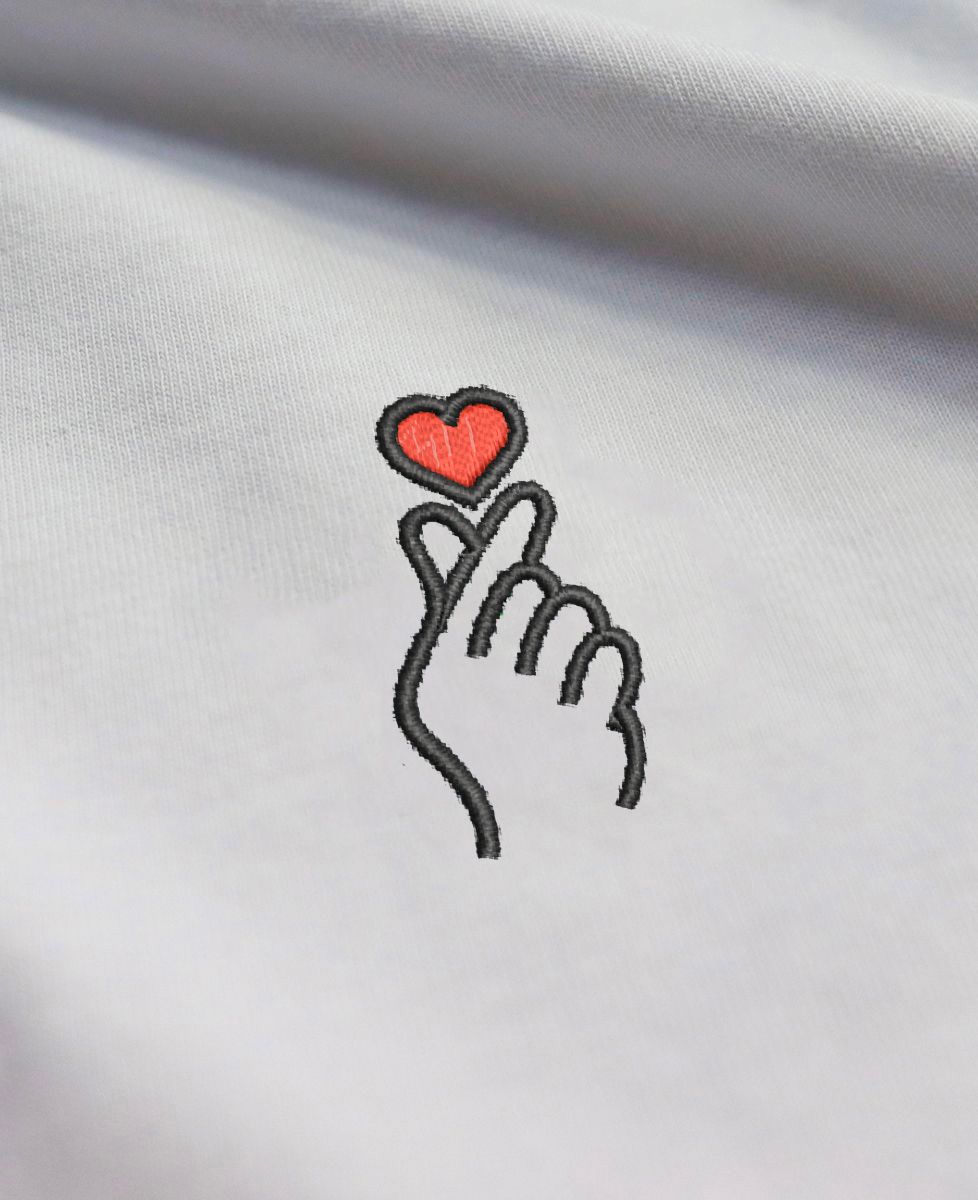 Coeur coréen (brodé)| Monsieur TSHIRT