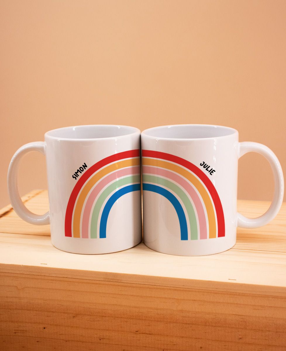 Duo de Mugs Arc-en-ciel et prénoms personnalisés | Monsieur TSHIRT