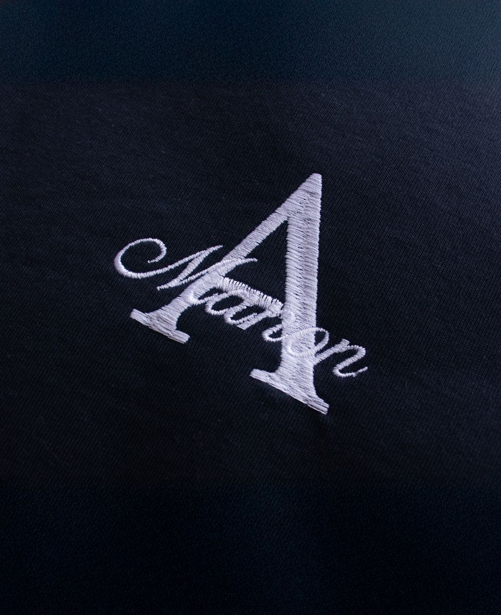 Sweatshirt Femme brodé initiale et prénom au cœur | Monsieur Tshirt