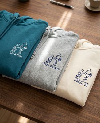 T-shirt brodé Papa football personnalisé avec prénoms| Monsieur Tshirt